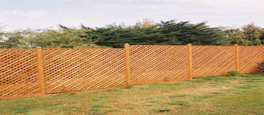 Garden Trellis Fencing - Abwood Homes