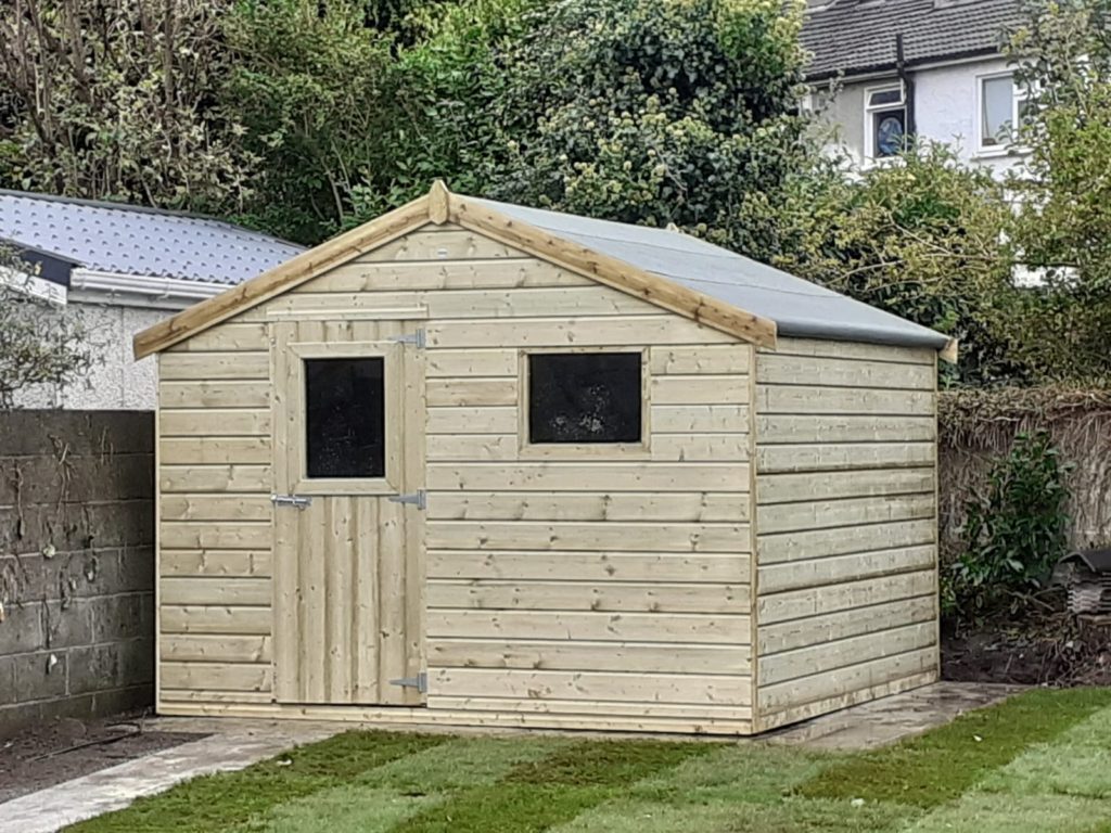 10 x 10 with window in door - Abwood Homes